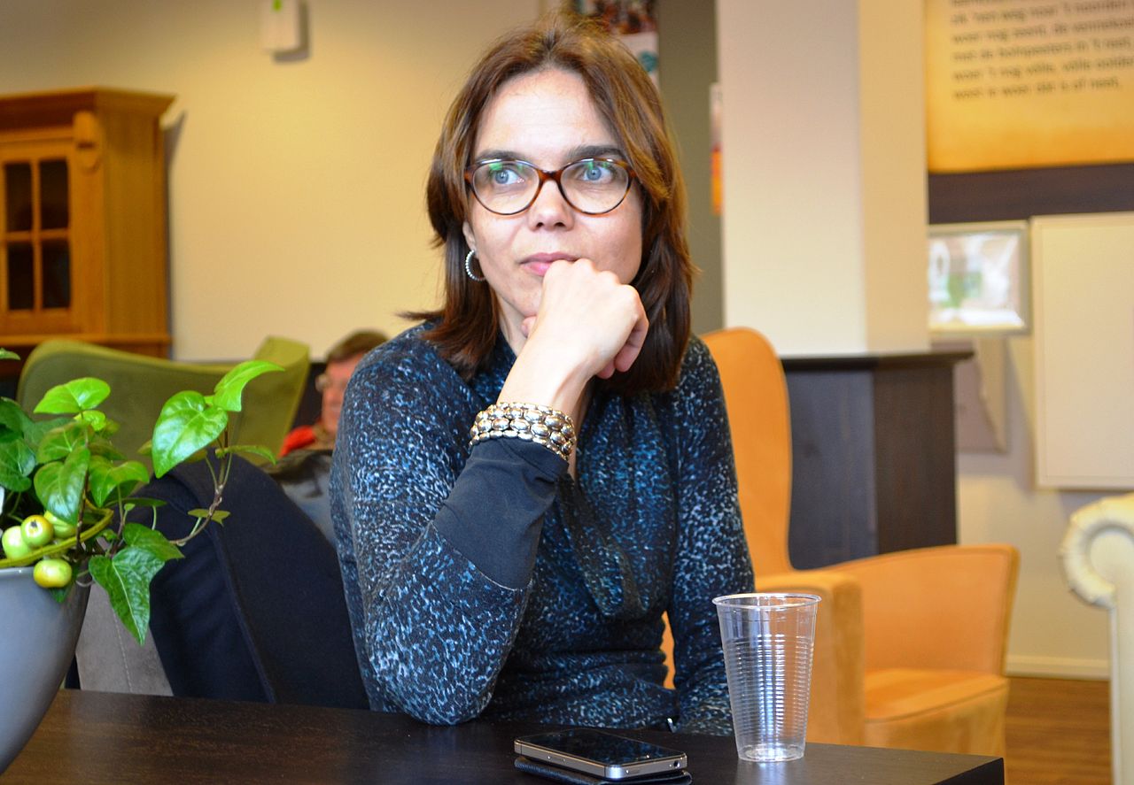 "Wie nooit van mening is veranderd, heeft zelden wat geleerd" - Nieuw Wij