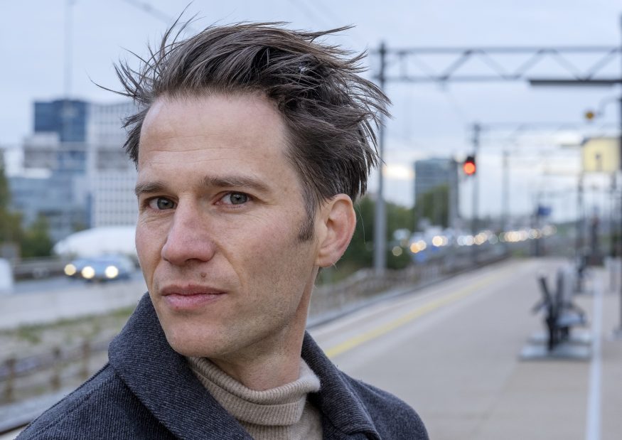 Merlijn Twaalfhoven over de kunstenaar in onszelf - Nieuw Wij