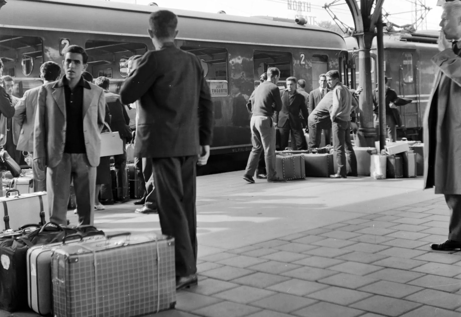 Arbeidsmigranten vroeger en nu: geleerde en ongeleerde lessen - Nieuw Wij