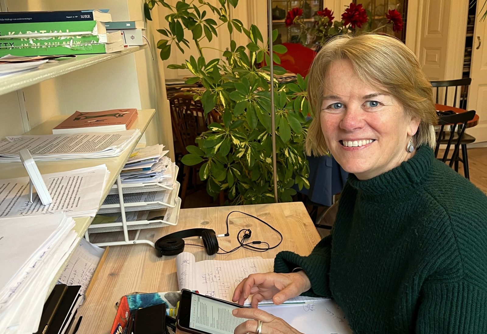 Mirjam de Rijk: "Kapitalisten lachen in hun vuistje" - Nieuw Wij